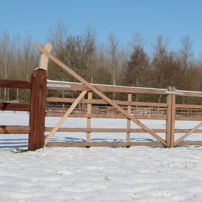 A pasture gate as a showpiece for your pasture, garden or home | De ...
